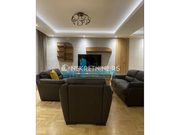 Vračar, Čubura, Cara Nikolaja II, 3.0, 100m2, 1400 EUR