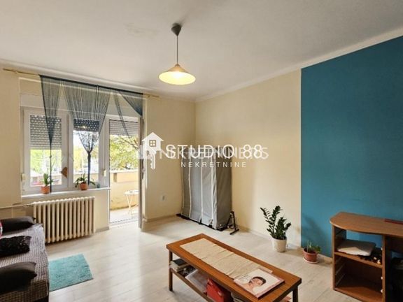 Zrenjanin, Žitni trg, 2.0 stan, 68m2, 69500 EUR