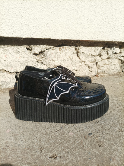 Demonia Creepers Cipele sa Šišmiš Krilima 41