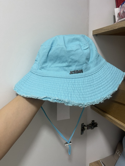 Jacquemus bucket hat