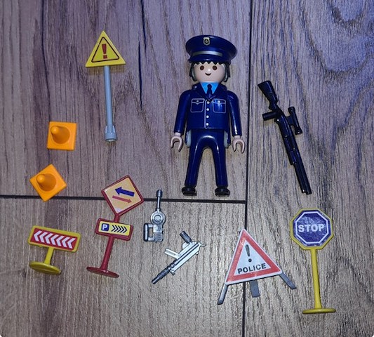 Lego policajac