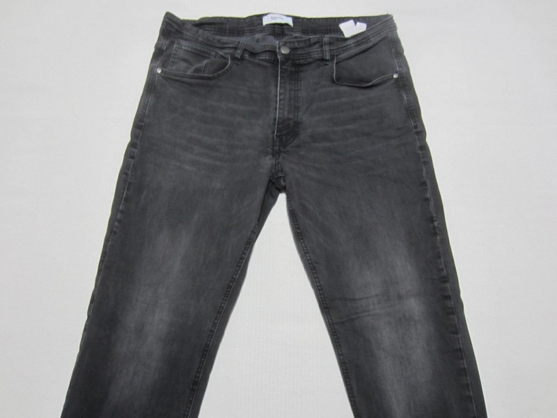 RESERVED muske farmerke W36 L34-KAO NOVE