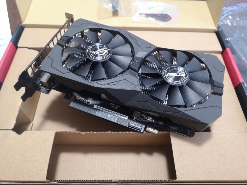 Asus ROG Strix AMD Radeon RX 560 4GB GDDR5