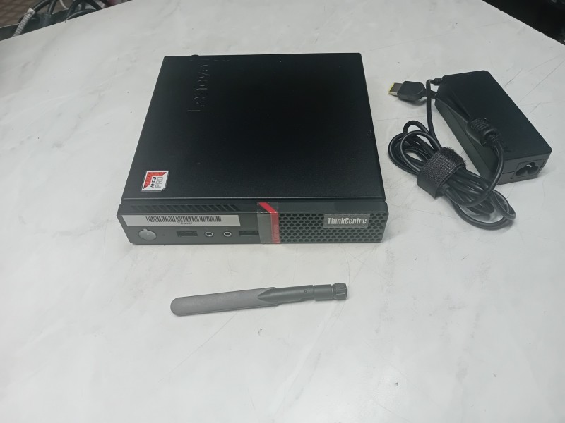 Lenovo mini PC ThinkCentre M715q 4gb DDR4,M.2 32gb AM4