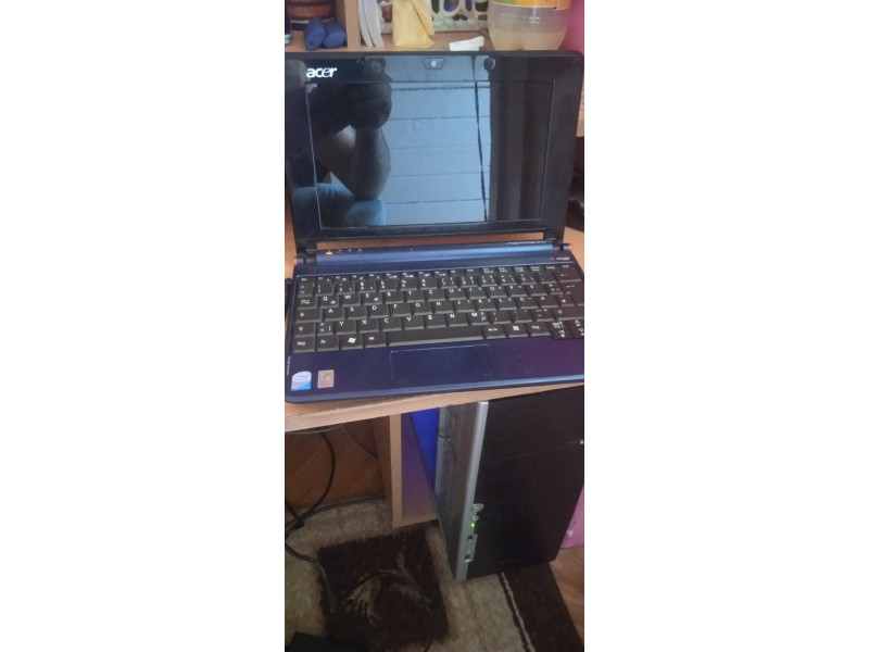 Acer aspire one ZG5