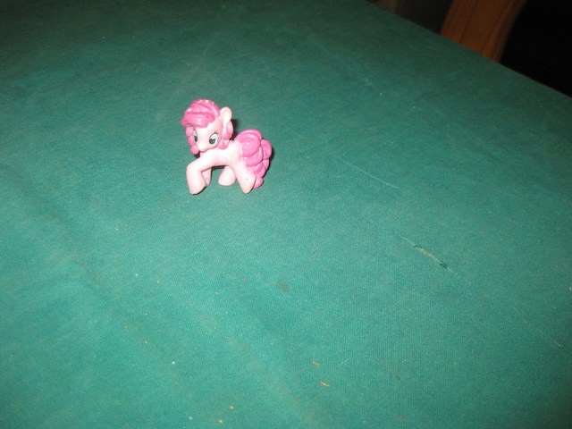 Figura - My Little Pony (Hasbro 2010) rozi