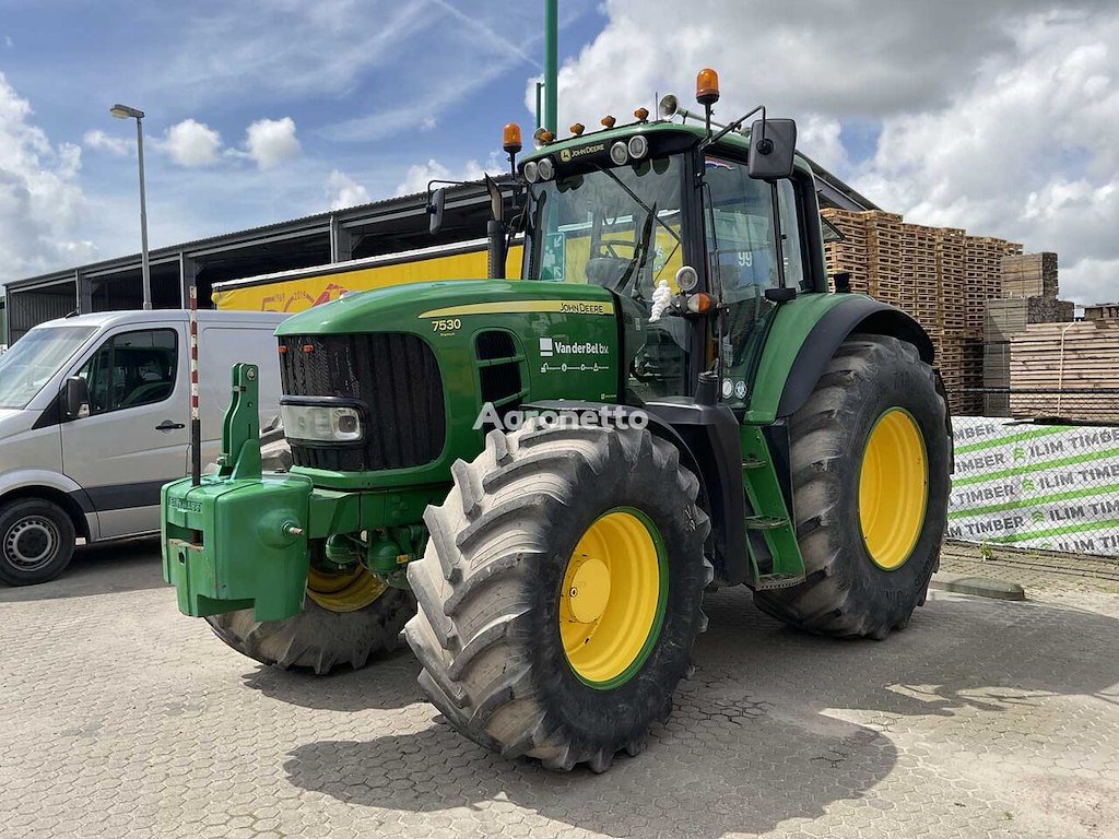 Prodaje se John Deere 7530 Premium traktor točkaš na aukciji