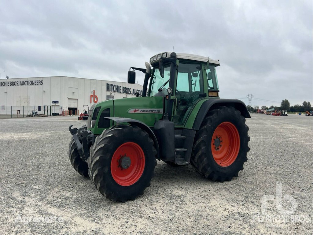 Prodaje se Fendt FAVORIT 716 VAR traktor točkaš na aukciji