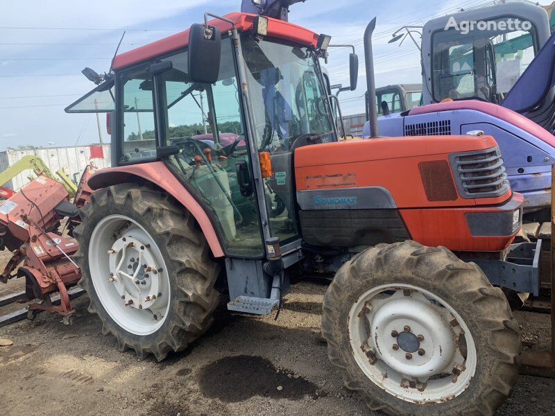 Kubota TRACTOR(Kubota) traktor točkaš