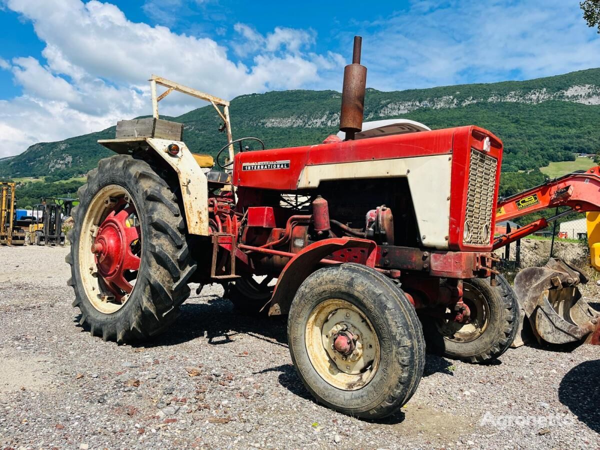 MAC CORMICK Tracteur agricole Rouge 634 traktor točkaš