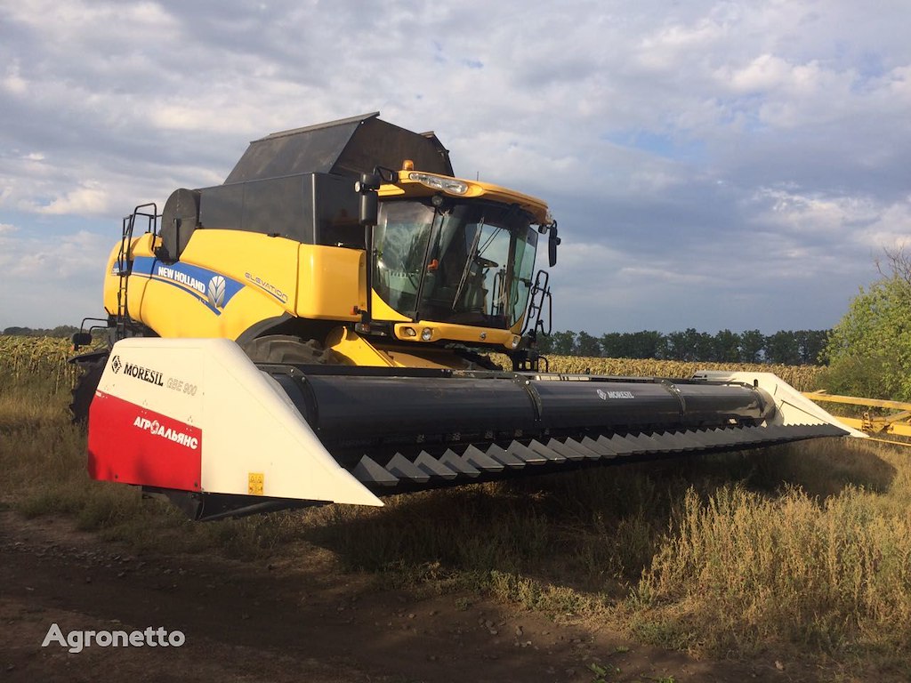 Nova Moresil GBE 900 (9 metriv) dlia Claas / New Holland / John Deere / Case I žetelica za suncokret