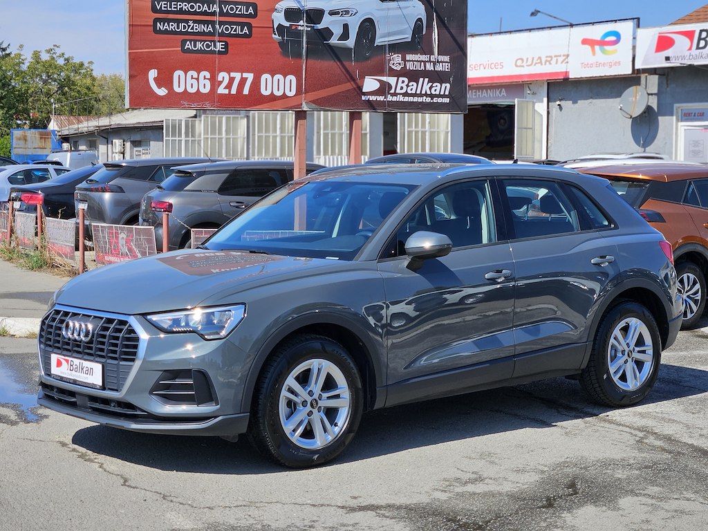 AUDI Q3 2.0 TDI