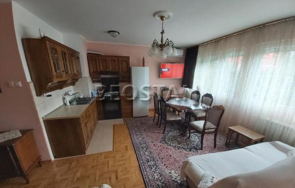 Brace Jerkovic, Troiposoban stan za izdavanje, 60m2, 700€