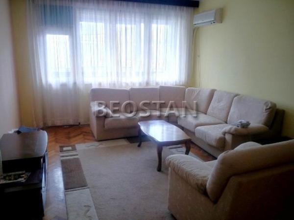 Cvijiceva, Trosoban stan za izdavanje, 90m2, 900€