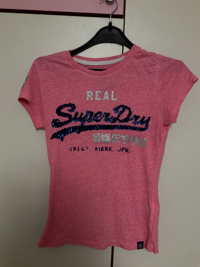 Superdry i Zara majice