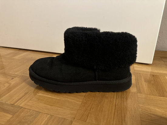 Ugg cizme