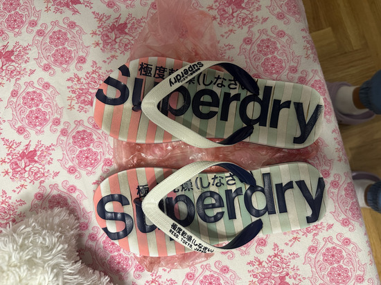 Superdry japanke