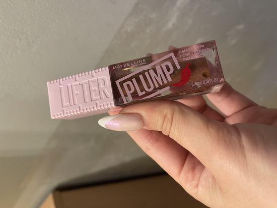 Maybelline Lifter Plump sjaj 007 NOV