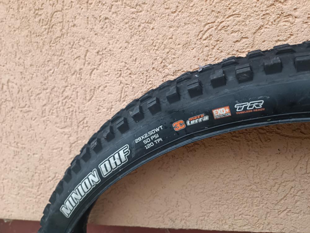 Maxxis Minion DHF 29X2,50