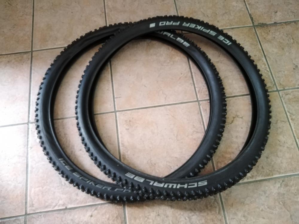 Schwalbe Ice Spiker Pro 29"