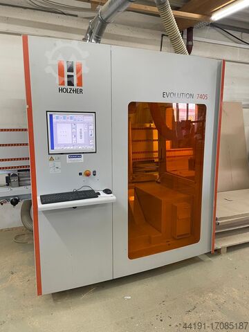 CNC Machining Center
Holz-Her Evolution 7405 4 mat