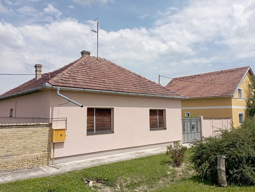 Svilojevo - Idealno za mlađe i starije parove 142m2