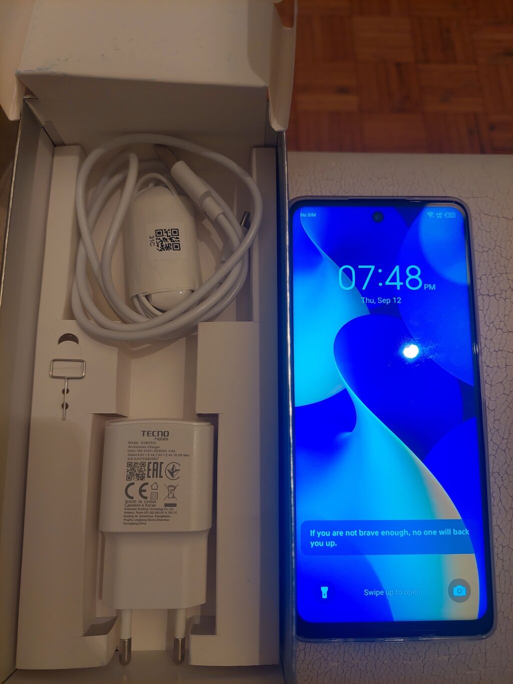 Tecno Spark 10 Pro, 128 GB, bоја - Bela, Garancija, Otisak prsta