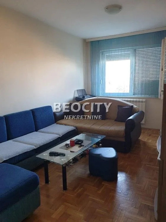 Prodaja, jednosoban stan, 33m2, Bulevar Evrope, Novi Sad, Novi Sad