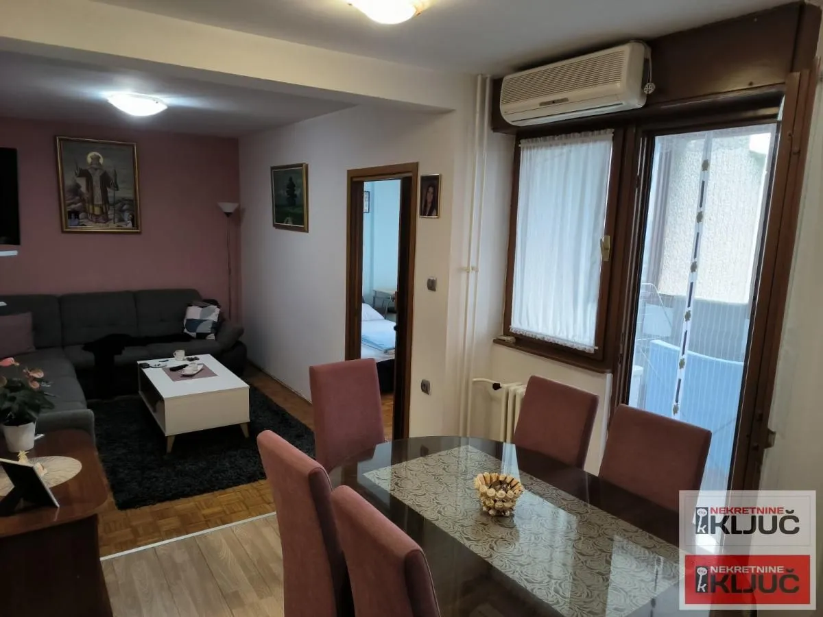 Prodaja, dvosoban stan, 42m2, Bulevar Oslobodjenja, Novi Sad, Novi Sad