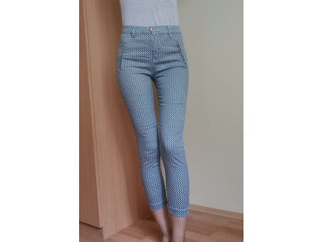 Pantalone 7/8 vel. XS-S