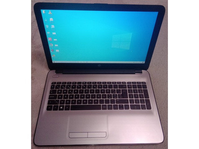 Laptop HP 15-ay/i5-7200u/4gb ddr4/ssd/bat 2h