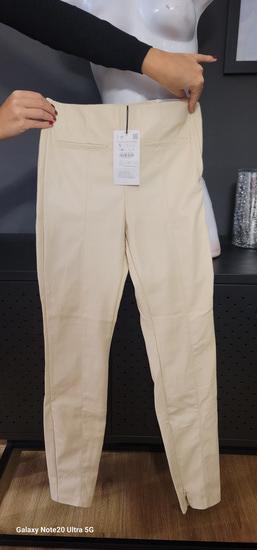 Zara " kožne" pantalone slim