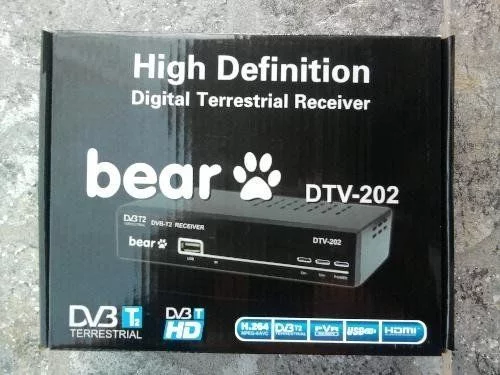 DVB-T2 zemaljski risiver BEAR DTV-202