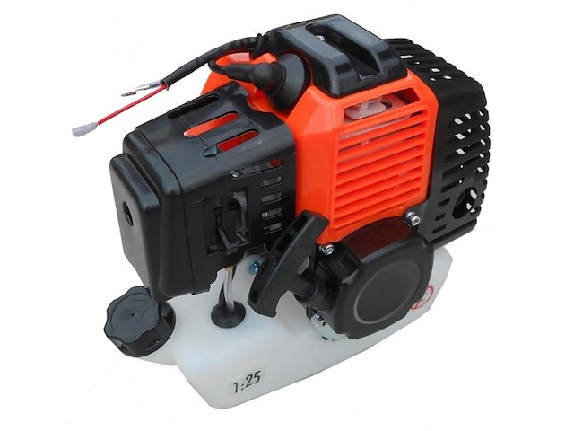 Motor za trimere 2,3KS 52cm³ CG520