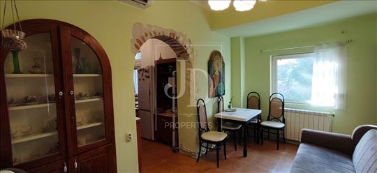 Stan za izdavanje, Cvetkova Pijaca, 30m2, ID 2165