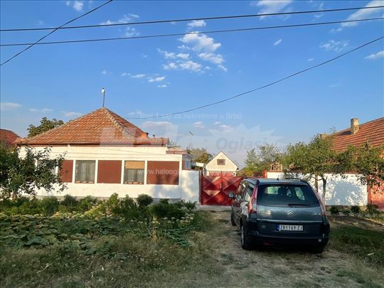 Zrenjanin, Melenci -5 bedrooms and one living room