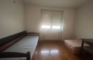 Prodajem Stan-Apartman, Grbavica