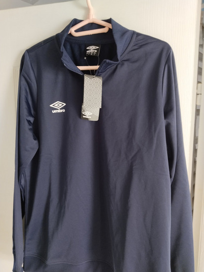 Umbro original muski duks sa etiketom L