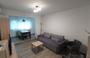 Prodajem Stan-Apartman, Detelinara