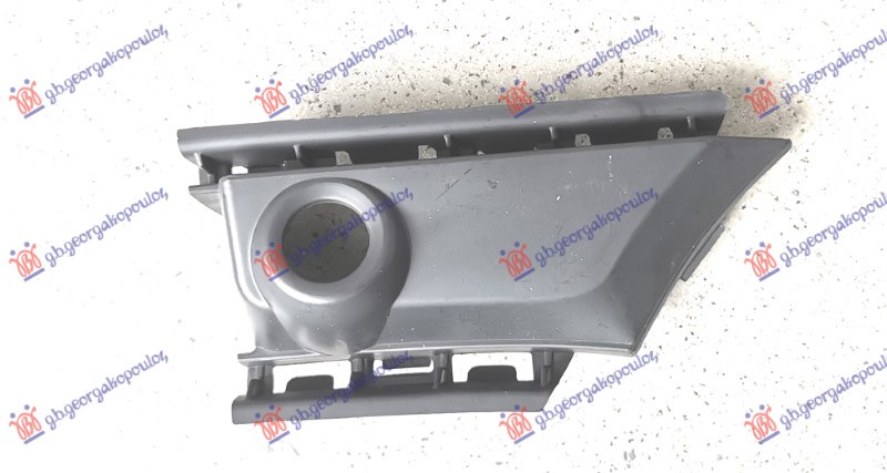 POKLOPAC PREDNJEG BRANIKA PLASTICNI (OTVOR ZA SENZOR) (AMG-LINE) Leva str. MERCEDES A CLASS (W176) (2012-2015) (OEM: 1768852900)