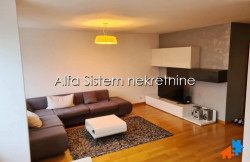 Stan-Apartman za Duži Najam, Hram, Vračar, Beograd, €1.350