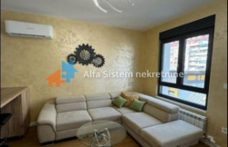 Stan-Apartman za Duži Najam, Botanička Bašta, Stari Grad, Beograd, €900