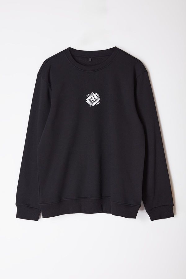 TRENDYOL BLACK REGULAR CUT FLUFFY PRINTED SWEATSHIRT