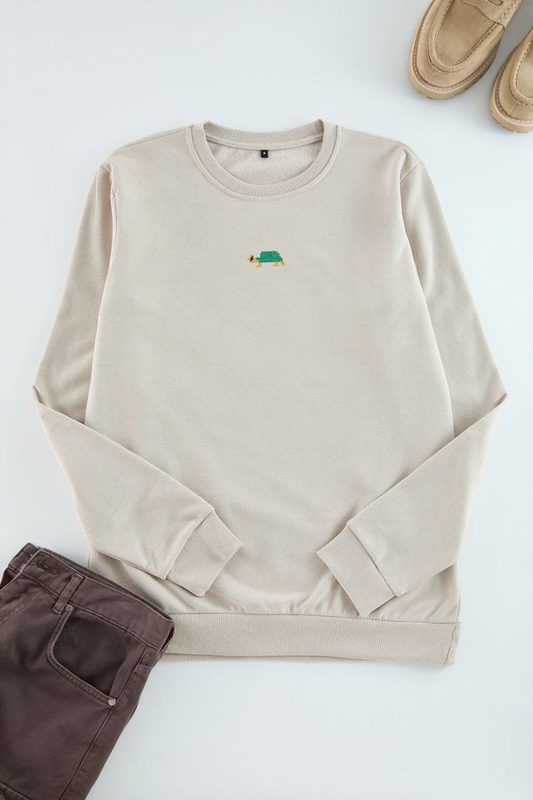 TRENDYOL STONE REGULAR/NORMAL CUT CREW NECK ETAMINE ANIMAL EMBROIDERED SWEATSHIRT