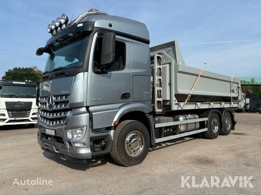 Prodaje se Mercedes-Benz Arocs 2546 6x2*4 kiper na aukciji