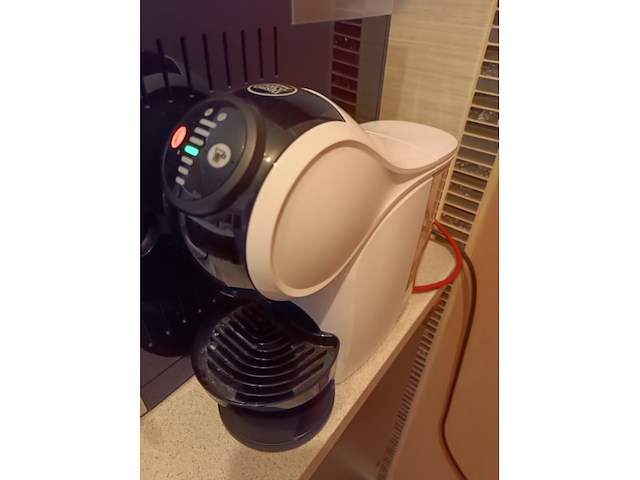 Dolce Gusto aparat za kafu