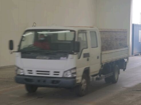 Isuzu ELF kamion s ravnom platformom < 3.5t