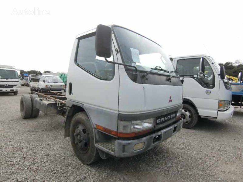 Mitsubishi CANTER kamion šasija < 3.5t