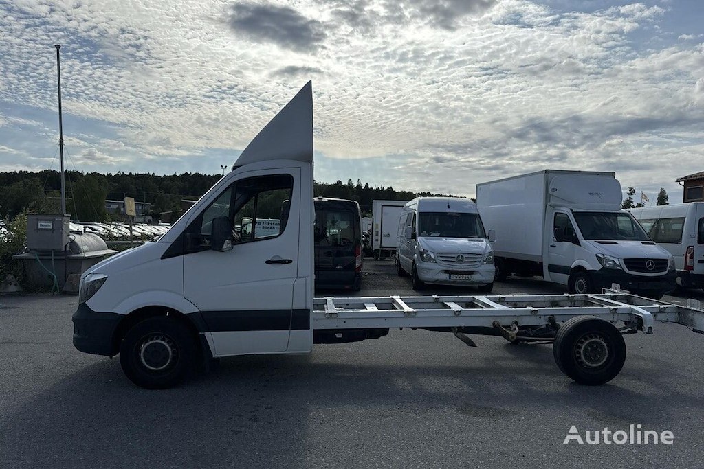 Prodaje se Mercedes-Benz Sprinter kamion šasija < 3.5t na aukciji