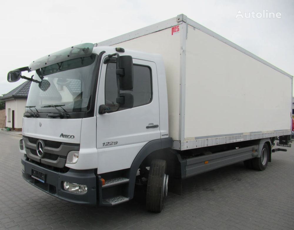 Mercedes-Benz Atego 1224 1229 kamion furgon